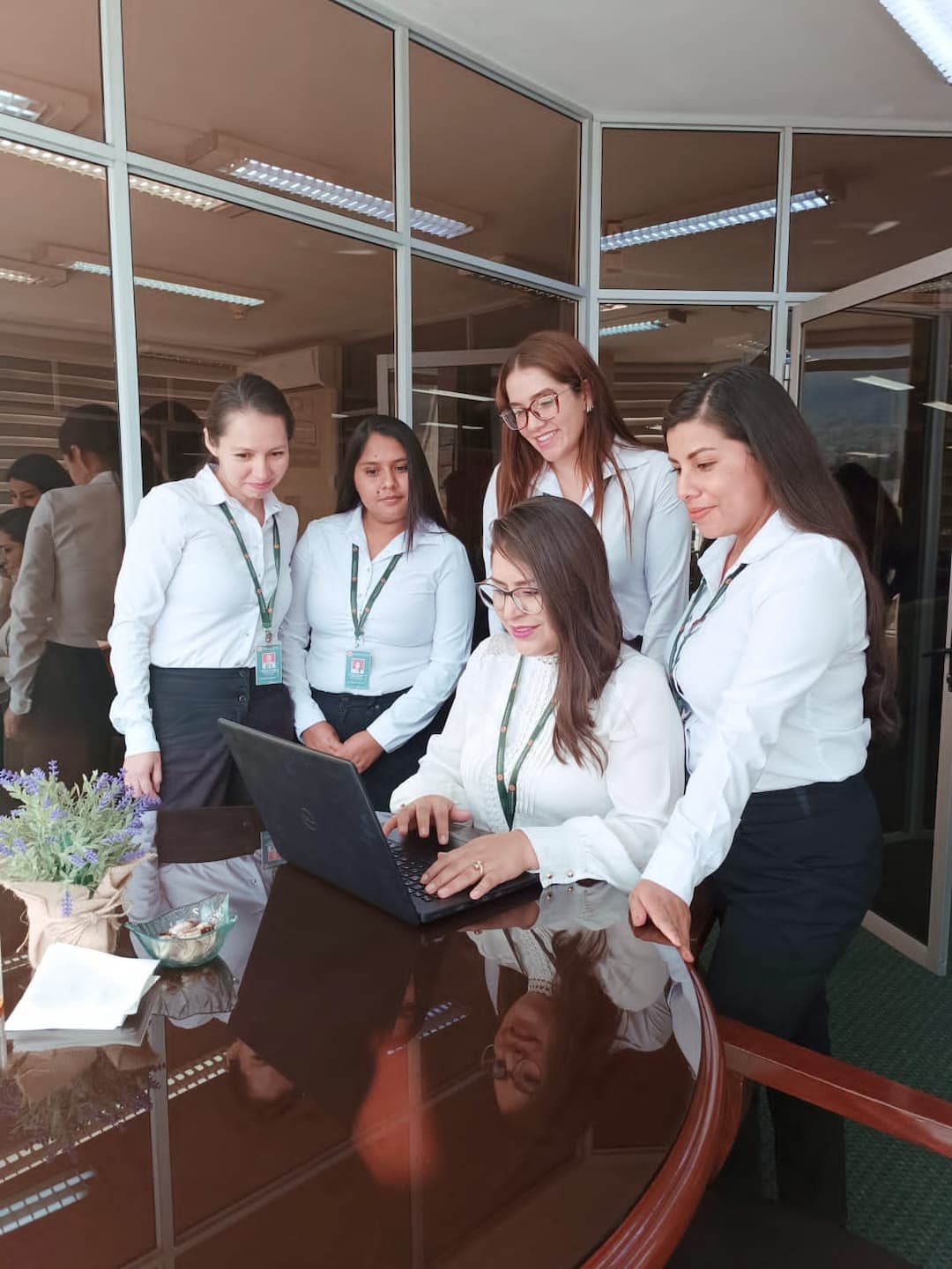 Universal Brokers SA